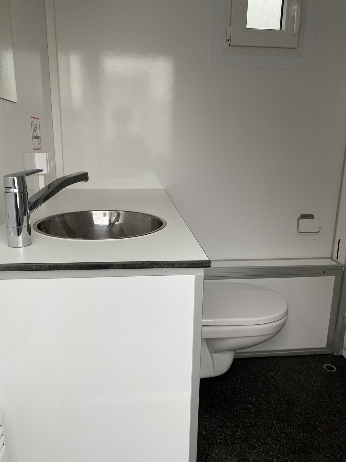 Bad Mobil med 1 komplet badeværelse / bryggers